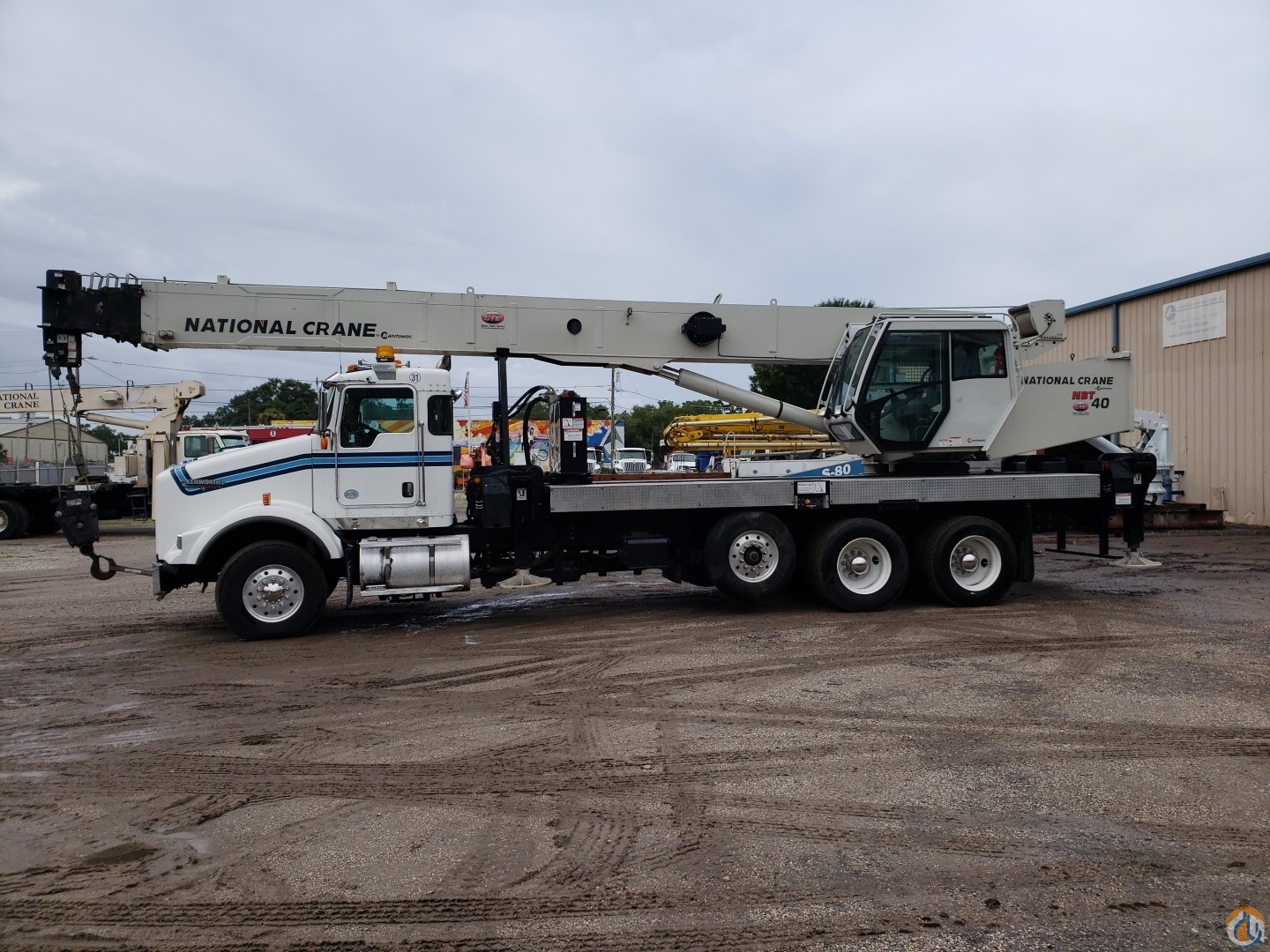 National NBT40-142 Boom Truck Cranes Good Certified Boom Repair Service ...