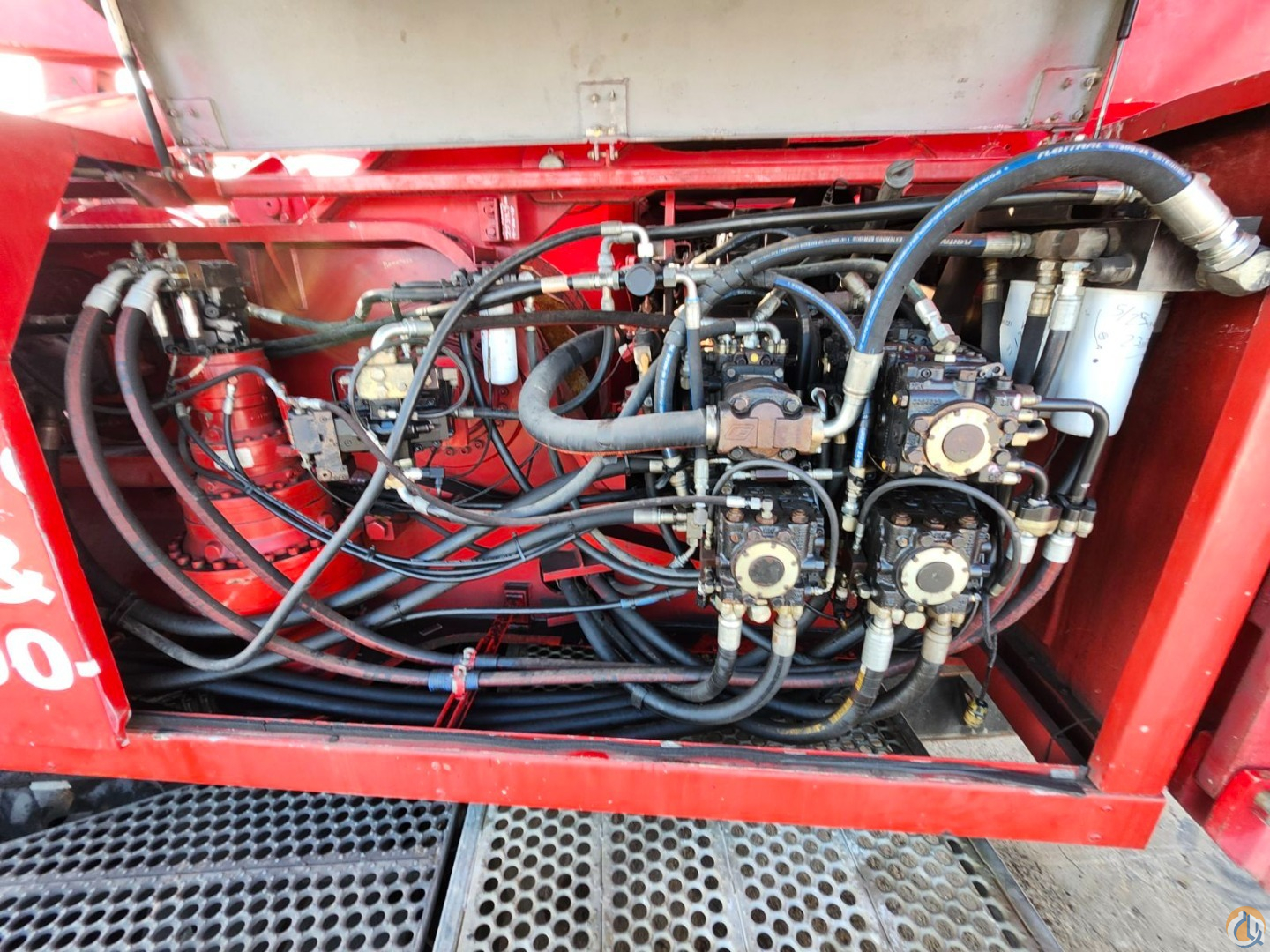 Manitowoc 999 Crawler Lattice Boom Cranes Good Beyel Brothers Inc ...