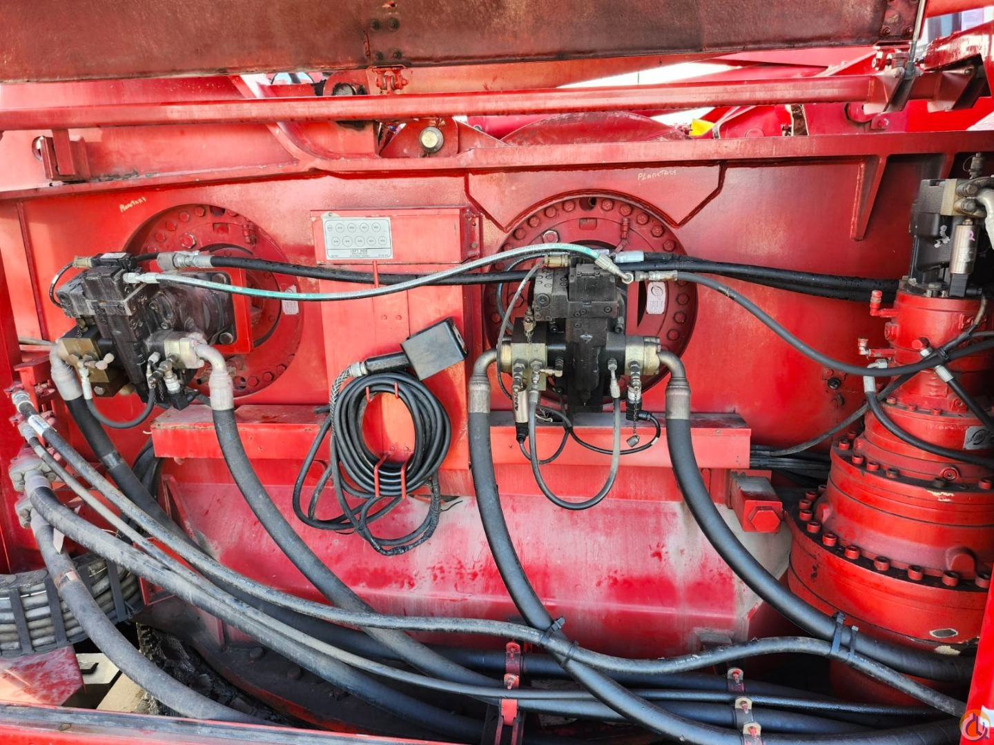 Manitowoc 999 Crawler Lattice Boom Cranes Good Beyel Brothers Inc ...